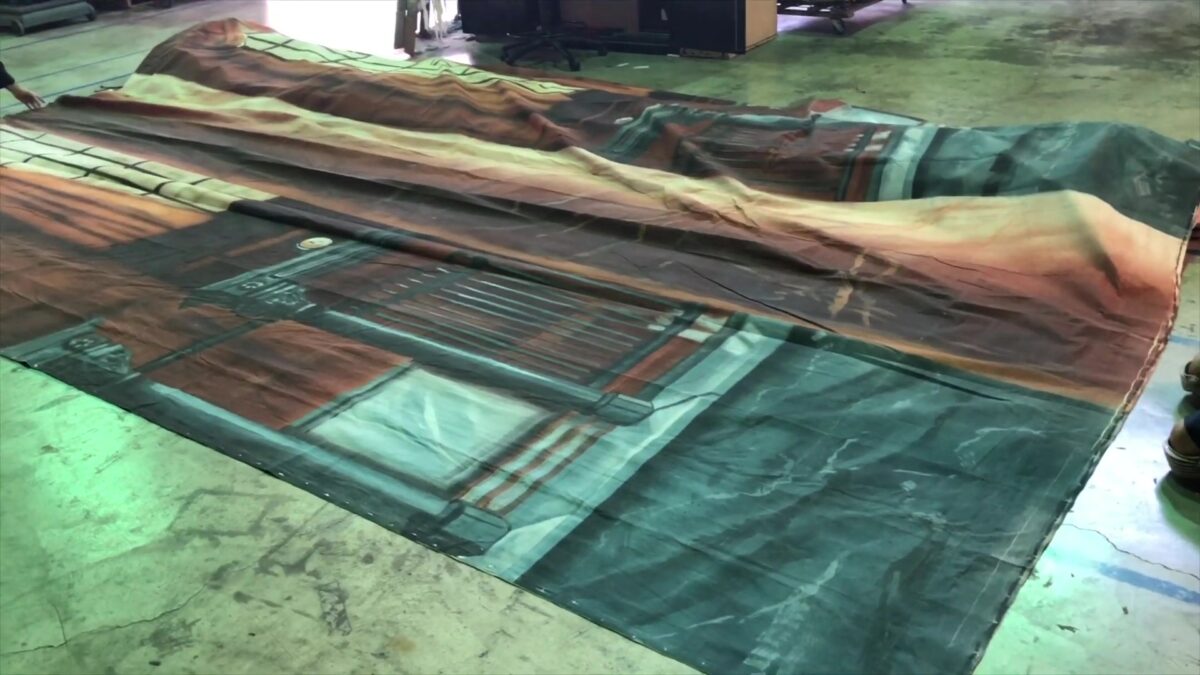 How to Fold a Theatrical Backdrop – Grosh Backdrops
